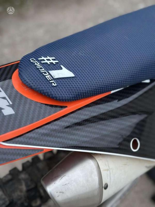 KTM SX 2022 Panevēža, ar dzinēja tilpumu 0.45 L un nobraukumu 100 tūkst. km par 3750 €, foto 7 vietnē AUTOMOTO.COM.LV