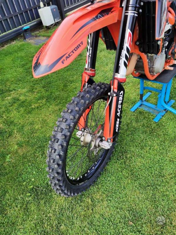 KTM SX 2022 in Panevezys, with an engine capacity of 0.45 L and mileage of 0 thousand km for 3999 €, photo 10 on AUTOMOTO.COM.LV