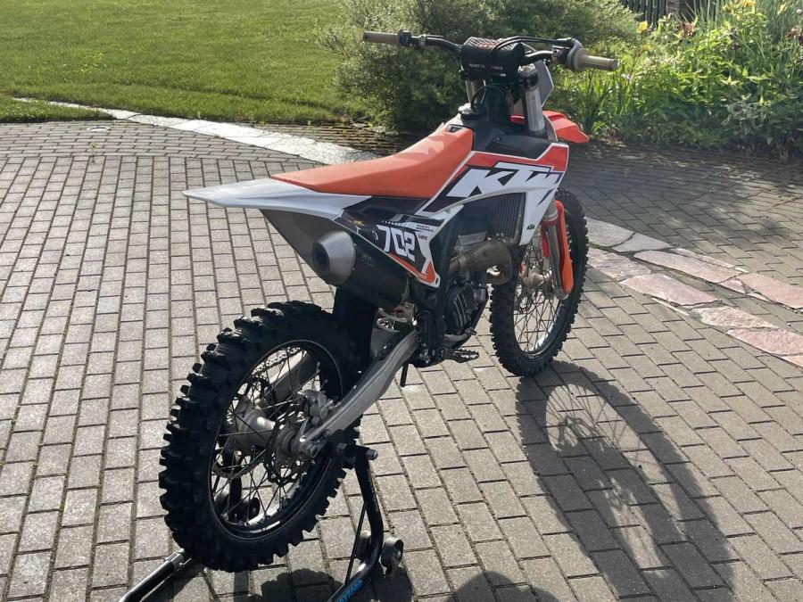 KTM SX 2023 in Vievis, with an engine capacity of 0.25 L and mileage of 95 thousand km for 4400 €, photo 4 on AUTOMOTO.COM.LV