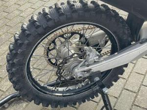 KTM SX 2023 in Vievis, with an engine capacity of 0.25 L and mileage of 95 thousand km for 4400 €, photo 13 on AUTOMOTO.COM.LV