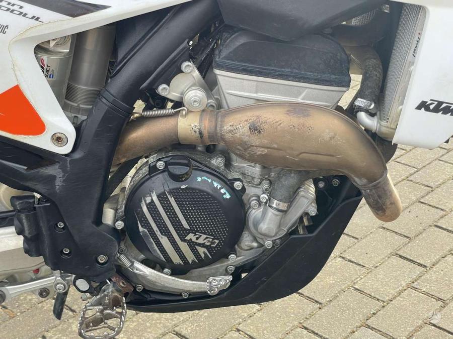 KTM SX 2023 in Vievis, with an engine capacity of 0.25 L and mileage of 95 thousand km for 4400 €, photo 14 on AUTOMOTO.COM.LV