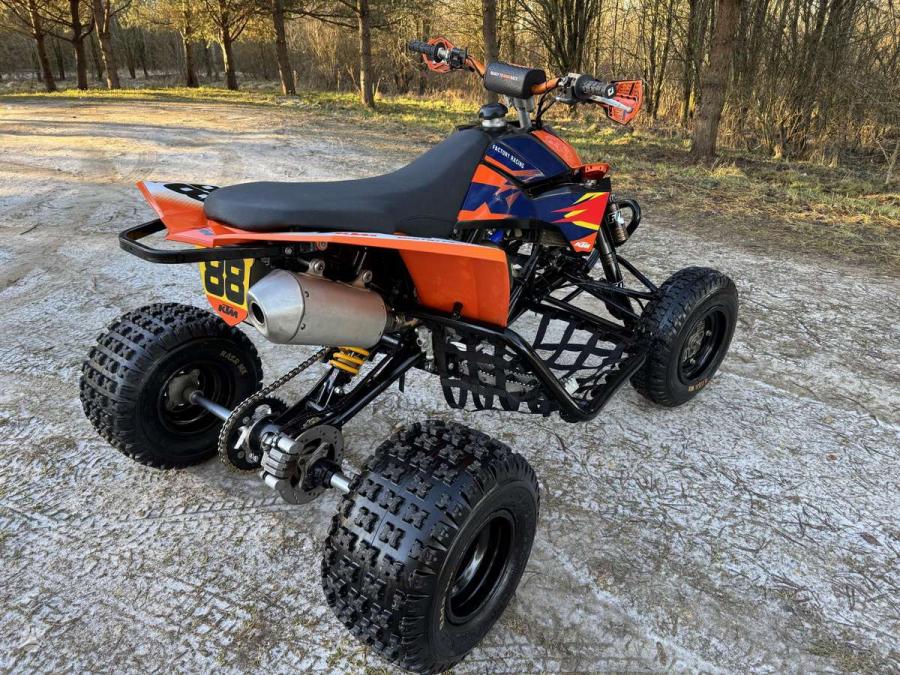 KTM SX 2025 Daugavpils, ar dzinēja tilpumu 0.45 L un nobraukumu 0 tūkst. km par 11200 €, foto 4 vietnē AUTOMOTO.COM.LV