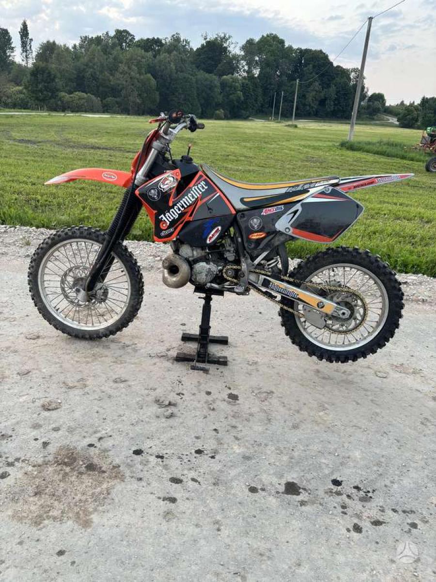 Orange KTM SX 1998 in Kelme, with an engine capacity of 0.25 L and mileage of 0 thousand km for 2000 €, photo 1 on AUTOMOTO.COM.LV