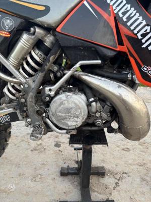 Orange KTM SX 1998 in Kelme, with an engine capacity of 0.25 L and mileage of 0 thousand km for 2000 €, photo 7 on AUTOMOTO.COM.LV