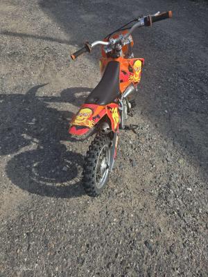Oranžs KTM SX 2004 Alīta, ar dzinēja tilpumu 50.00 L un nobraukumu 0 tūkst. km par 750 €, foto 4 vietnē AUTOMOTO.COM.LV