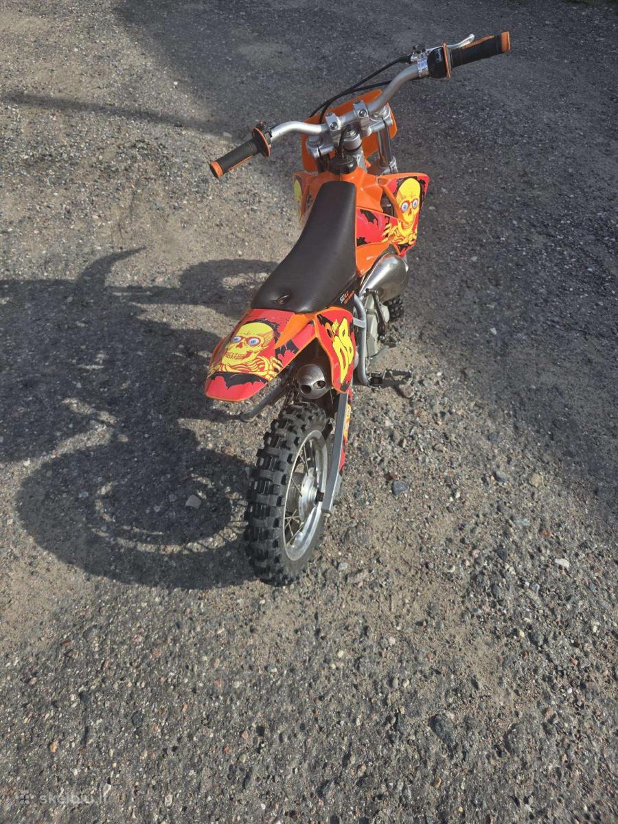 Oranžs KTM SX 2004 Alīta, ar dzinēja tilpumu 50.00 L un nobraukumu 0 tūkst. km par 750 €, foto 4 vietnē AUTOMOTO.COM.LV
