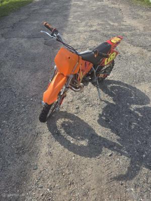 Oranžs KTM SX 2004 Alīta, ar dzinēja tilpumu 50.00 L un nobraukumu 0 tūkst. km par 750 €, foto 5 vietnē AUTOMOTO.COM.LV