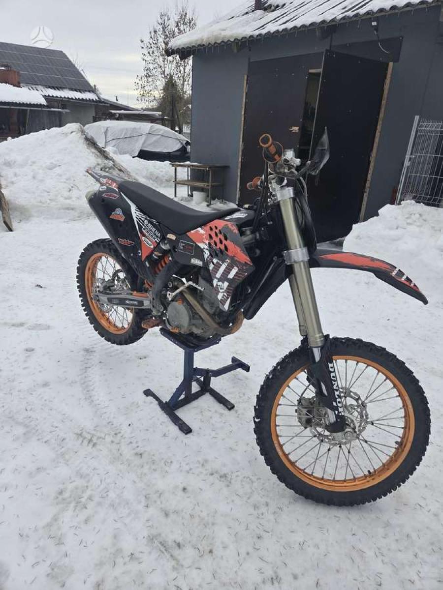 Oranžs KTM SX 2007 Rokiškis, ar dzinēja tilpumu 0.25 L un nobraukumu 14 tūkst. km par 2100 €, foto 2 vietnē AUTOMOTO.COM.LV