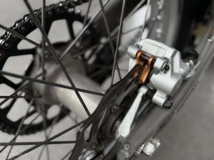 Oranžs KTM SX 2012 Viļņa, ar dzinēja tilpumu 0.45 L un nobraukumu 174 tūkst. km par 3000 €, foto 9 vietnē AUTOMOTO.COM.LV