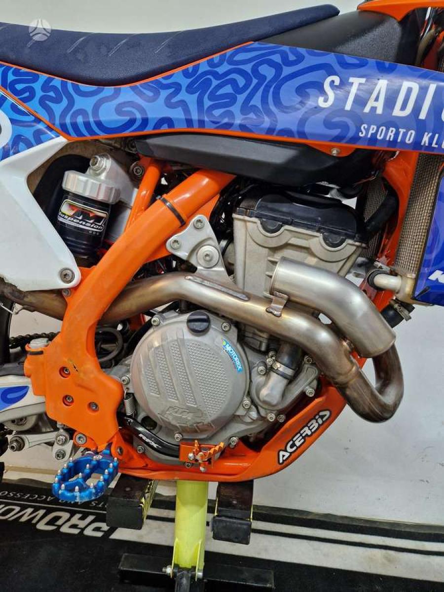 Orange KTM SX 2018 in Prienai, with an engine capacity of 0.35 L and mileage of 113 thousand km for 3400 €, photo 9 on AUTOMOTO.COM.LV