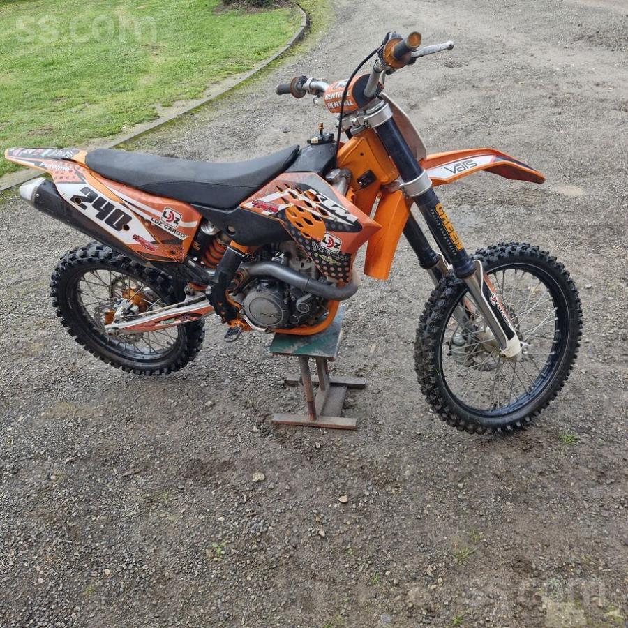 KTM SXF 450 2009 in Riga, with an engine capacity of 0.45 L and mileage of 0 thousand km for 1800 €, photo 2 on AUTOMOTO.COM.LV