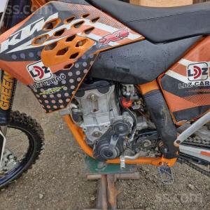 KTM SXF 450 2009 in Riga, with an engine capacity of 0.45 L and mileage of 0 thousand km for 1800 €, photo 4 on AUTOMOTO.COM.LV