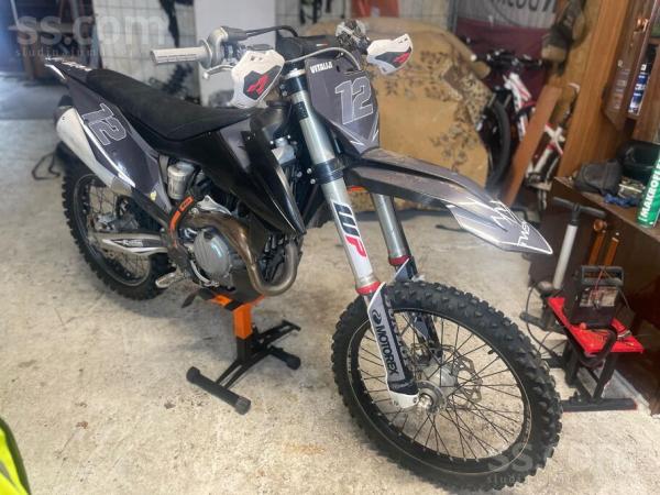 КТМ SXF 450 2020 в Вентспилс, объемом двигателя 0.45 л и пробегом 0 тыс. км за 3500 €, фото 2 на AUTOMOTO.COM.LV