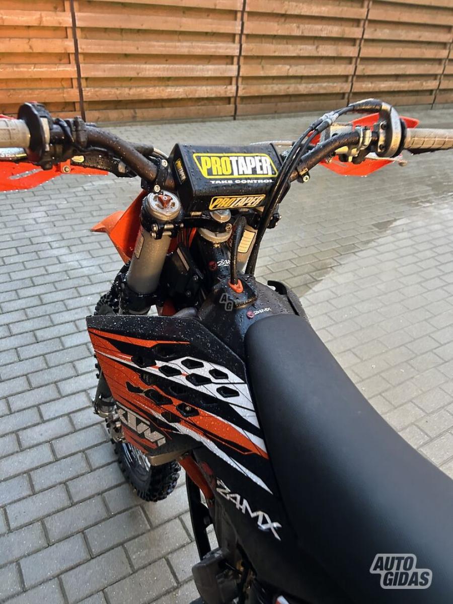 КТМ SXF 2010 в Плунге, объемом двигателя 0.25 л и пробегом 0 тыс. км за 2250 €, фото 7 на AUTOMOTO.COM.LV