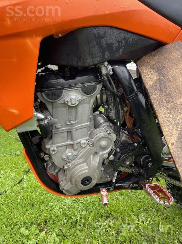 KTM SXF 2012 Daugavpils, ar dzinēja tilpumu 0.45 L un nobraukumu 0 tūkst. km par 2500 €, foto 2 vietnē AUTOMOTO.COM.LV