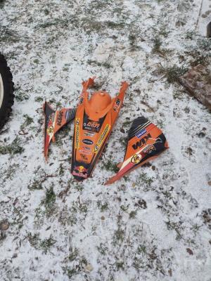 KTM SXF 2012 Rīga, ar dzinēja tilpumu 0.35 L un nobraukumu 0 tūkst. km par 2600 €, foto 4 vietnē AUTOMOTO.COM.LV