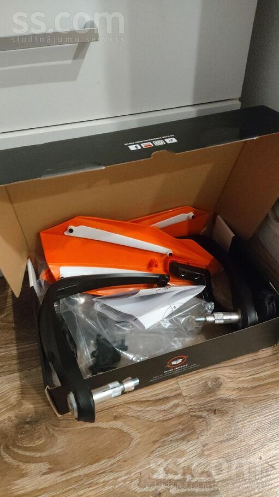 KTM SXF 2012 Rīga, ar dzinēja tilpumu 0.35 L un nobraukumu 0 tūkst. km par 2600 €, foto 6 vietnē AUTOMOTO.COM.LV