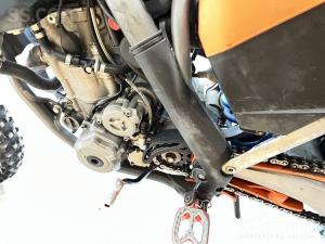 KTM SXF 2014 Rīga, ar dzinēja tilpumu 0.35 L un nobraukumu 0 tūkst. km par 2500 €, foto 7 vietnē AUTOMOTO.COM.LV