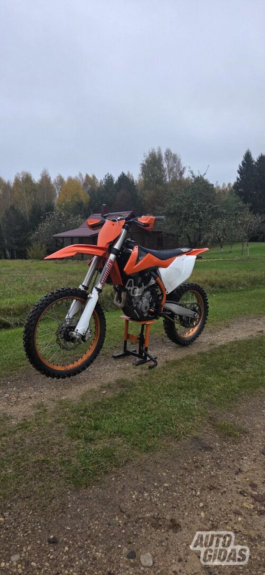 KTM SXF 2017 Viļņa, ar dzinēja tilpumu 0.25 L un nobraukumu 0 tūkst. km par 2800 €, foto 4 vietnē AUTOMOTO.COM.LV