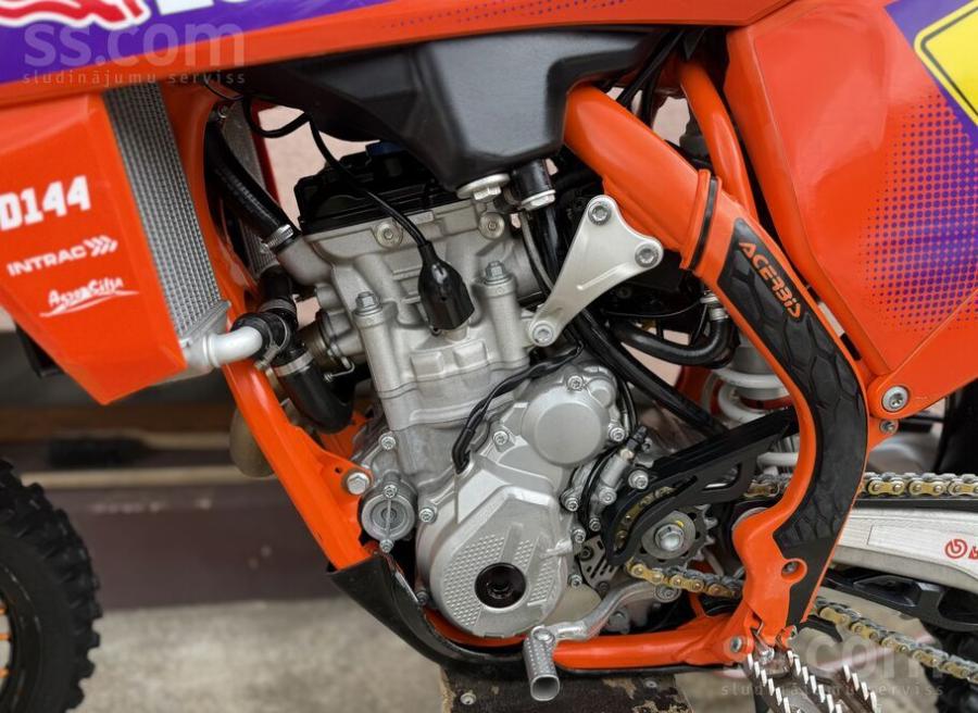 KTM SXF 2022 in Cesis, with an engine capacity of 0.25 L and mileage of 0 thousand km for 6150 €, photo 6 on AUTOMOTO.COM.LV