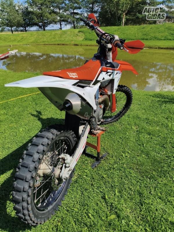 KTM SXF 2023 in Siauliai, with an engine capacity of 0.00 L and mileage of 0 thousand km for 4700 €, photo 2 on AUTOMOTO.COM.LV