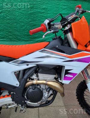 KTM SXF 2024 in Daugavpils, with an engine capacity of 0.35 L and mileage of 0 thousand km for 4800 €, photo 4 on AUTOMOTO.COM.LV