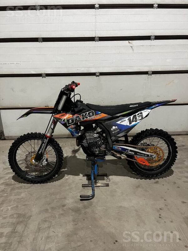 KTM SXF 2024 in Valka, with an engine capacity of 0.45 L and mileage of 0 thousand km for 5200 €, photo 2 on AUTOMOTO.COM.LV