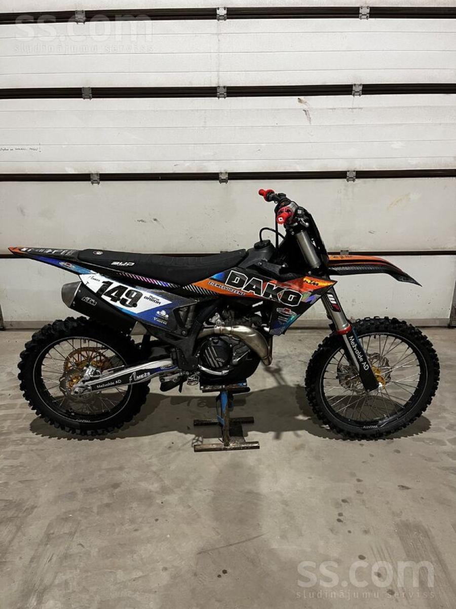 KTM SXF 2024 in Valka, with an engine capacity of 0.45 L and mileage of 0 thousand km for 5200 €, photo 4 on AUTOMOTO.COM.LV
