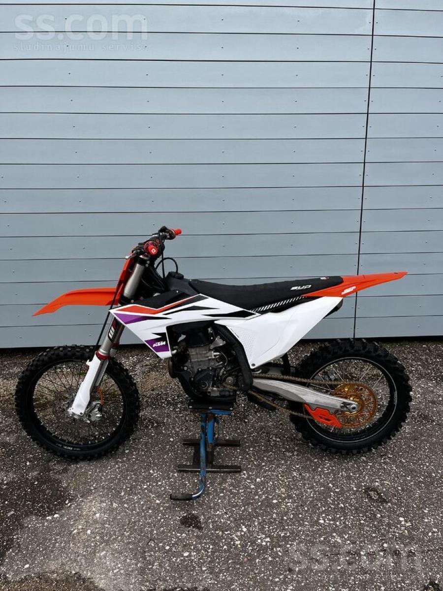KTM SXF 2024 Valka, ar dzinēja tilpumu 0.45 L un nobraukumu 0 tūkst. km par 5100 €, foto 3 vietnē AUTOMOTO.COM.LV
