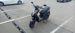 Black Kymco Agility 50 2010 in Vilnius, with an engine capacity of 0.05 L and mileage of 0 thousand km for 500 €, photo 3 on AUTOMOTO.COM.LV