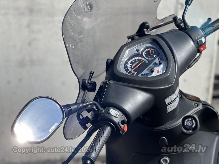 Melns Kymco Agility 50 2012 Tallina, ar dzinēja tilpumu 49.00 L un nobraukumu 6 tūkst. km par 1200 €, foto 4 vietnē AUTOMOTO.COM.LV