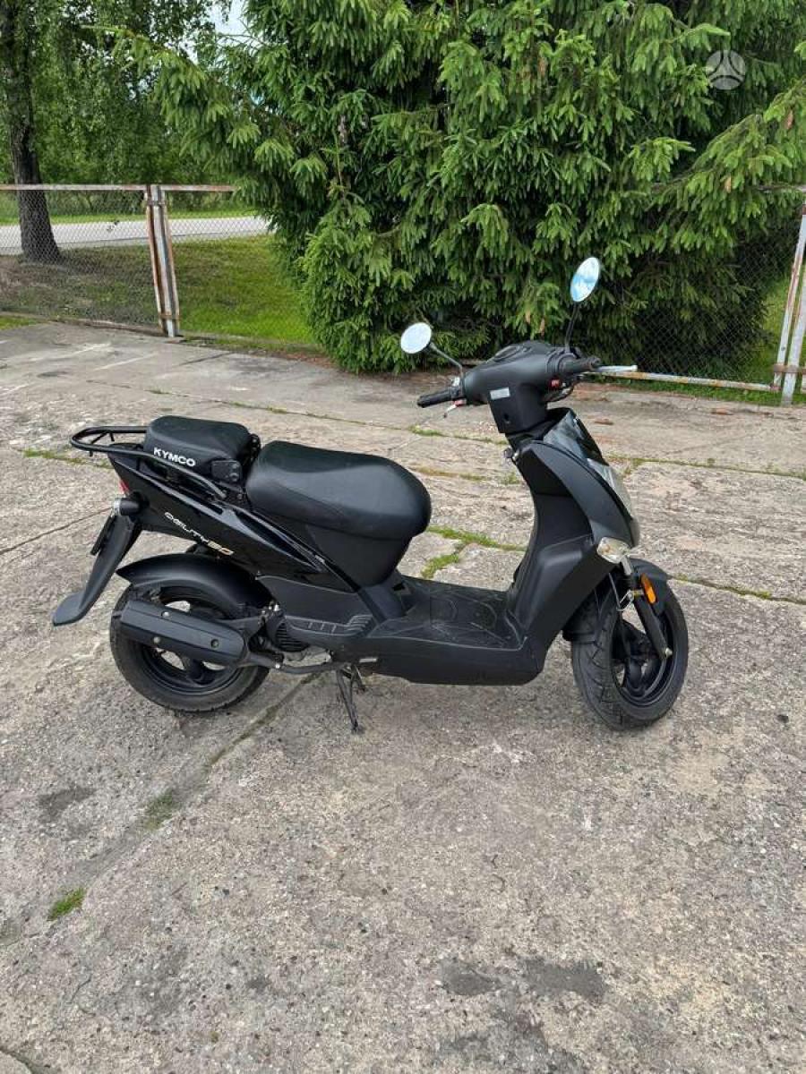 Black Kymco Agility 50 2017 in Jurbarkas, with an engine capacity of 50.00 L and mileage of 2 thousand km for 800 €, photo 6 on AUTOMOTO.COM.LV