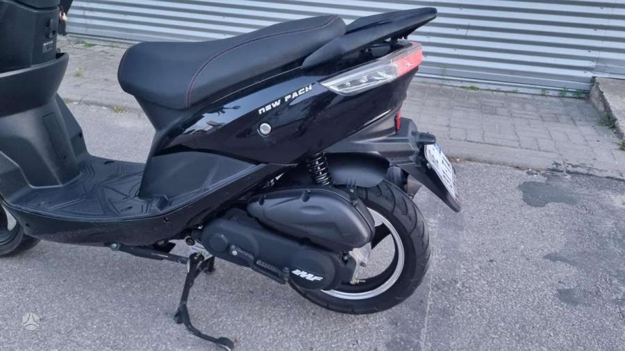 Melns Kymco Agility 50 2025 Šauļi, ar dzinēja tilpumu 50.00 L un nobraukumu 3 tūkst. km par 899 €, foto 11 vietnē AUTOMOTO.COM.LV