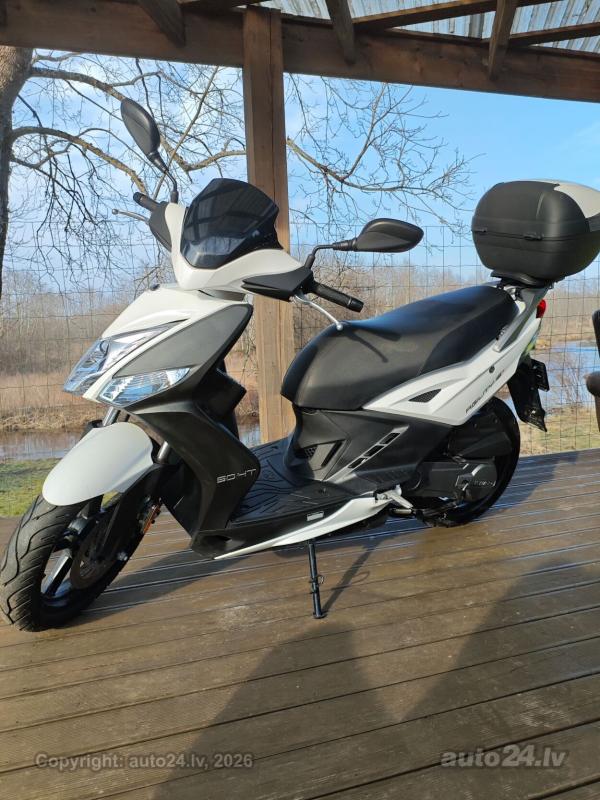 Kymco Agility 50 2021 Tallina, ar dzinēja tilpumu 50.00 L un nobraukumu 2 tūkst. km par 1890 €, foto 4 vietnē AUTOMOTO.COM.LV