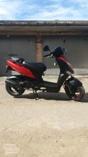 Red Kymco Agility 50 2005 in Vilnius, with an engine capacity of 0.05 L and mileage of 22 thousand km for 575 €, photo  on AUTOMOTO.COM.LV