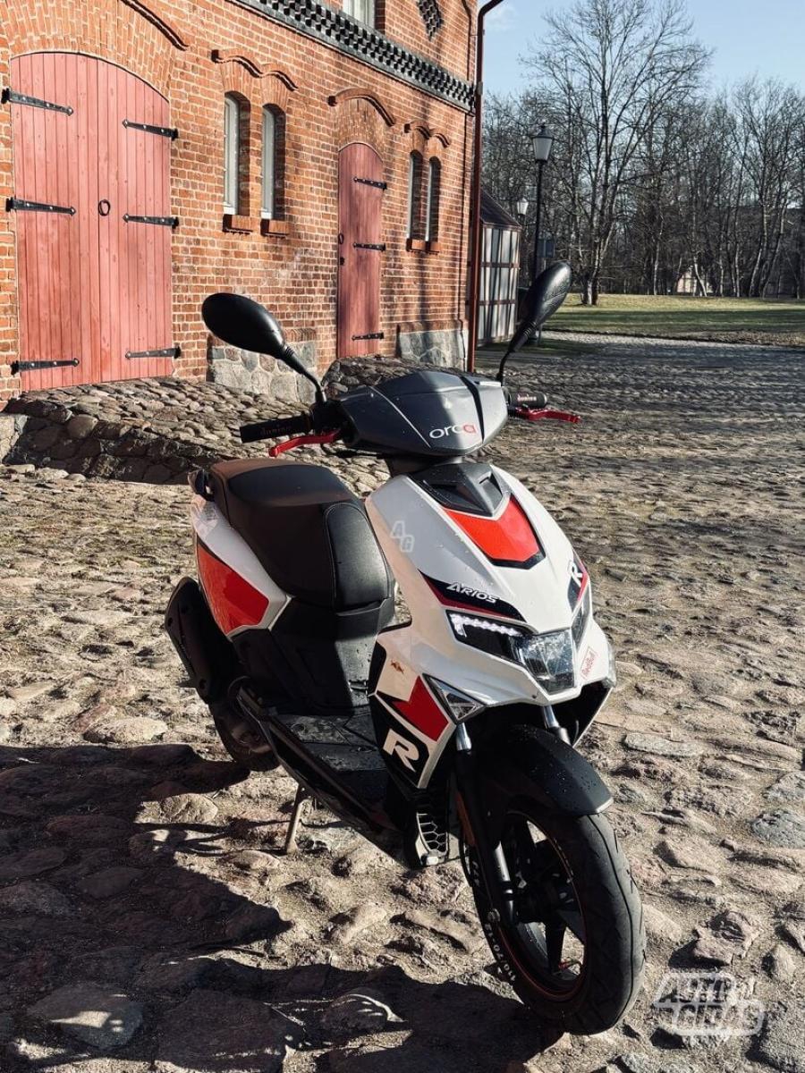 Balts Kymco Agility 50 2022 Šilutė, ar dzinēja tilpumu 0.05 L un nobraukumu 12 tūkst. km par 800 €, foto 4 vietnē AUTOMOTO.COM.LV