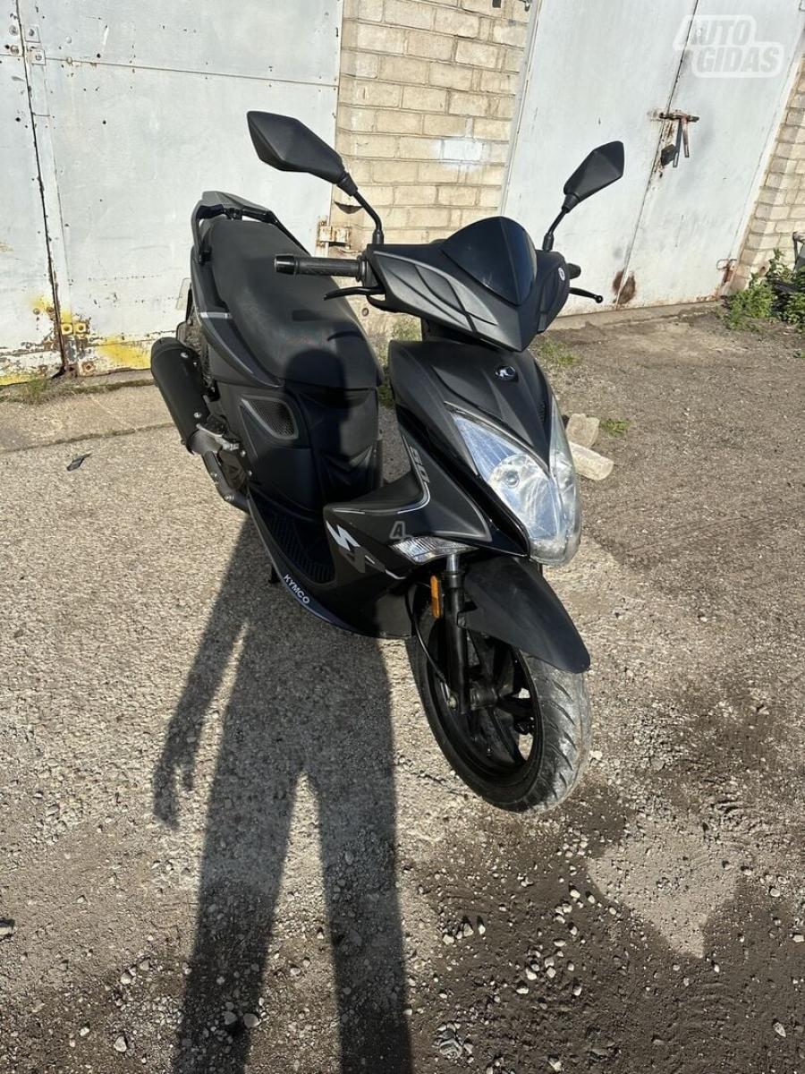 Melns Kymco Super 8 2019 Kauņa, ar dzinēja tilpumu 0.05 L un nobraukumu 22 tūkst. km par 700 €, foto 3 vietnē AUTOMOTO.COM.LV