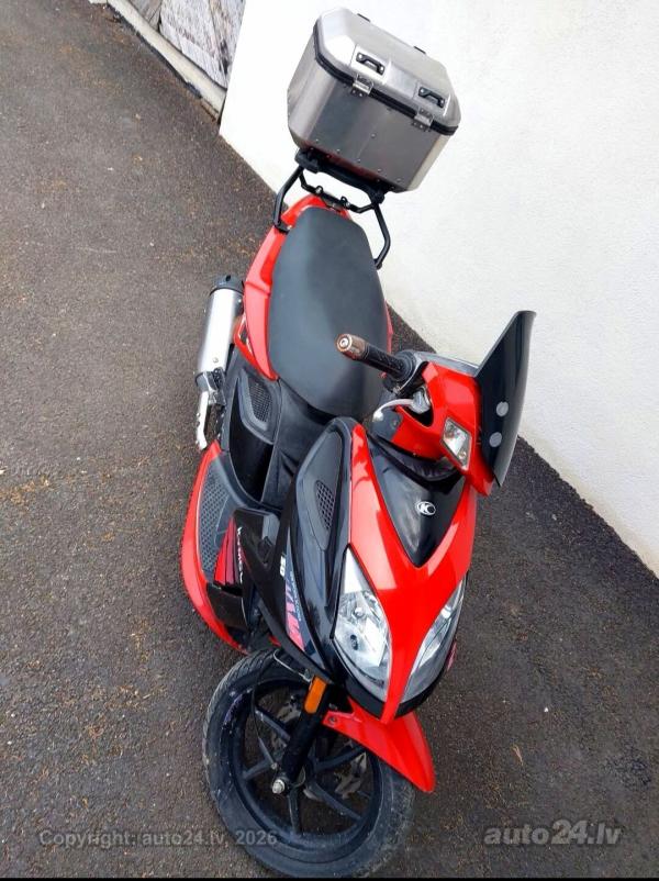 Kymco Super 8 2007 Rakvere, ar dzinēja tilpumu 50.00 L un nobraukumu 0 tūkst. km par 900 €, foto 2 vietnē AUTOMOTO.COM.LV