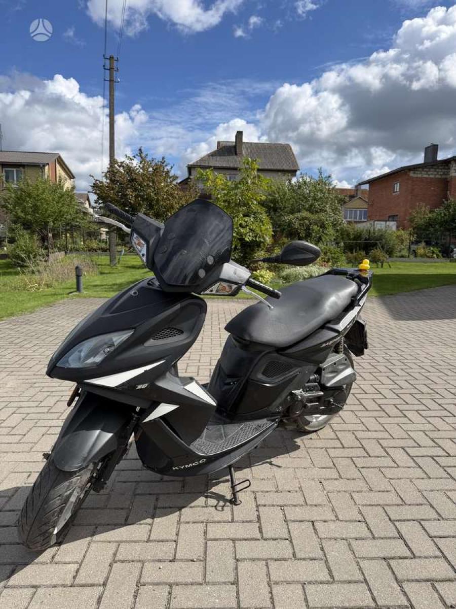 Kymco Super 8 2011 Panevēža, ar dzinēja tilpumu 49.00 L un nobraukumu 29 tūkst. km par 450 €, foto 4 vietnē AUTOMOTO.COM.LV