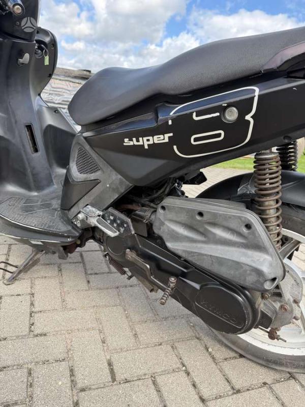 Kymco Super 8 2011 in Panevezys, with an engine capacity of 49.00 L and mileage of 29 thousand km for 450 €, photo 9 on AUTOMOTO.COM.LV