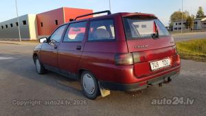 Sarkans Lada 111 2002 Tallina, ar dzinēja tilpumu 1.50 L un nobraukumu 44 tūkst. km par 1700 €, foto 5 vietnē AUTOMOTO.COM.LV