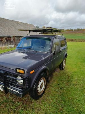 Lada Niva 1999 Viļņa, ar dzinēja tilpumu 1.70 L un nobraukumu 81 tūkst. km par 1000 €, foto  vietnē AUTOMOTO.COM.LV
