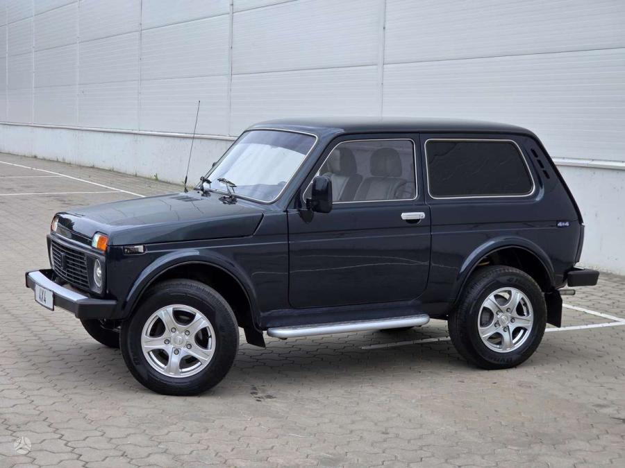 Zaļš Lada Niva 1999 Rīga, ar dzinēja tilpumu 1.70 L un nobraukumu 100 tūkst. km par 11990 €, foto 4 vietnē AUTOMOTO.COM.LV