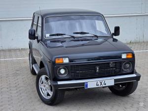Zaļš Lada Niva 1999 Rīga, ar dzinēja tilpumu 1.70 L un nobraukumu 100 tūkst. km par 11990 €, foto 12 vietnē AUTOMOTO.COM.LV