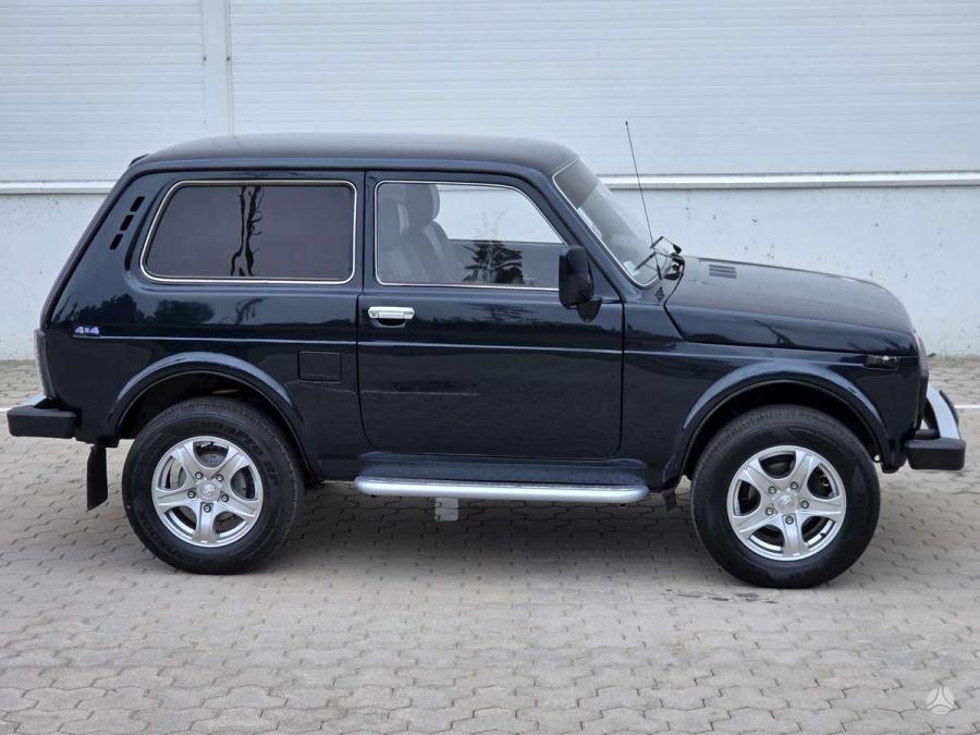 Zaļš Lada Niva 1999 Rīga, ar dzinēja tilpumu 1.70 L un nobraukumu 100 tūkst. km par 11990 €, foto 14 vietnē AUTOMOTO.COM.LV
