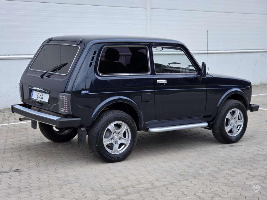 Zaļš Lada Niva 1999 Rīga, ar dzinēja tilpumu 1.70 L un nobraukumu 100 tūkst. km par 11990 €, foto 15 vietnē AUTOMOTO.COM.LV