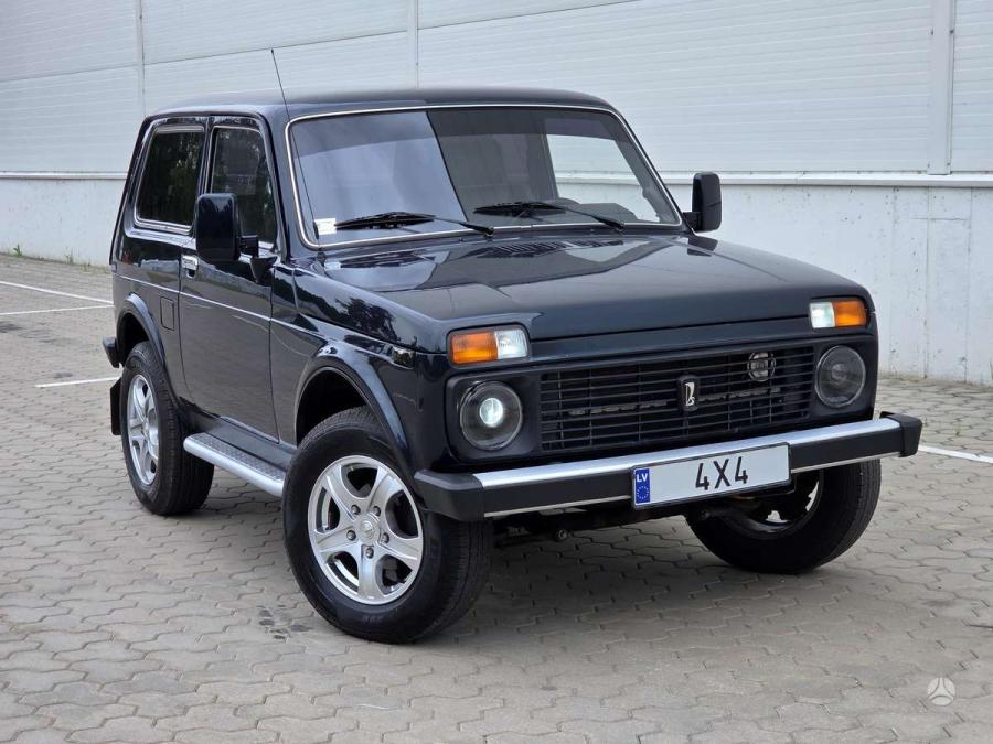 Zaļš Lada Niva 1999 Rīga, ar dzinēja tilpumu 1.70 L un nobraukumu 100 tūkst. km par 11990 €, foto 19 vietnē AUTOMOTO.COM.LV