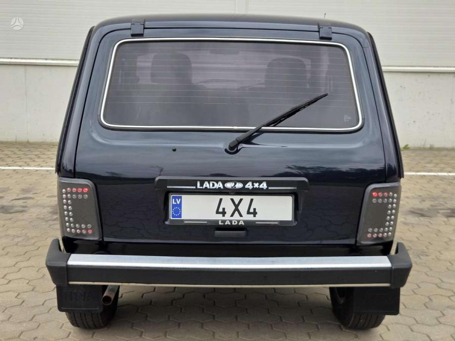 Zaļš Lada Niva 1999 Rīga, ar dzinēja tilpumu 1.70 L un nobraukumu 100 tūkst. km par 11990 €, foto 20 vietnē AUTOMOTO.COM.LV