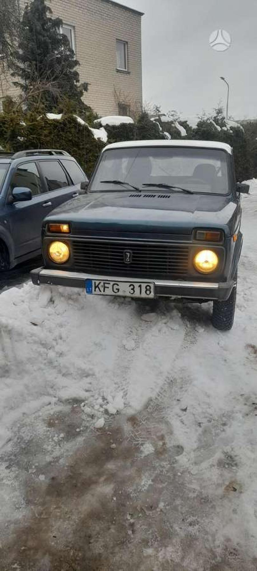 Green Lada Niva 2007 in Kaunas, with an engine capacity of 1.70 L and mileage of 81 thousand km for 1700 €, photo 1 on AUTOMOTO.COM.LV