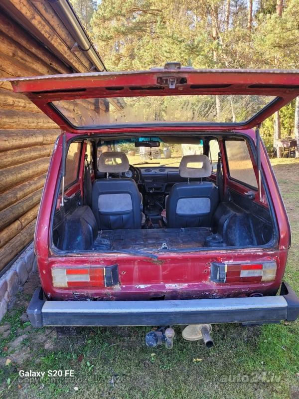 Lada Niva 1988 Tallina, ar dzinēja tilpumu 1.50 L un nobraukumu 0 tūkst. km par 700 €, foto 2 vietnē AUTOMOTO.COM.LV
